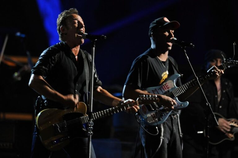 Bruce Springsteen Surprises at Tom Morello’s Benefit: Video – avnet.org