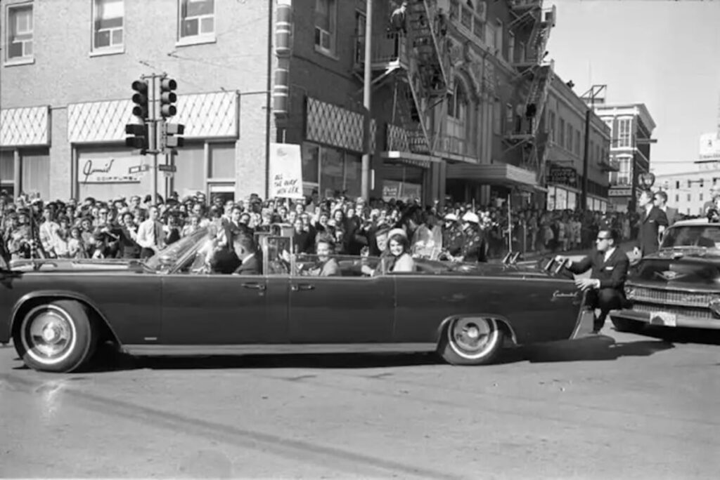 Secret Service agent who shielded Kennedy laid to rest at Arlington in ...